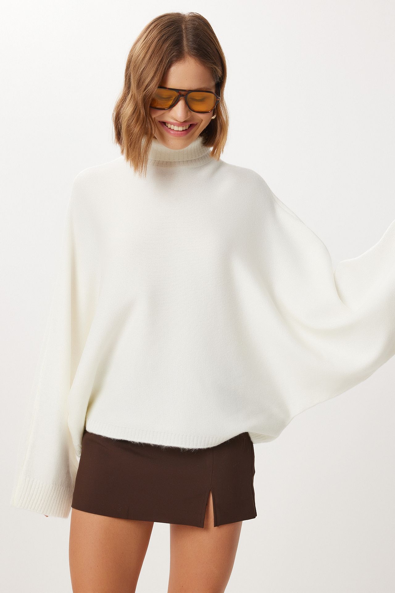 HiCCUP - Stone Natural Istanbul Batwing Sleeve Turtleneck Sweater Women