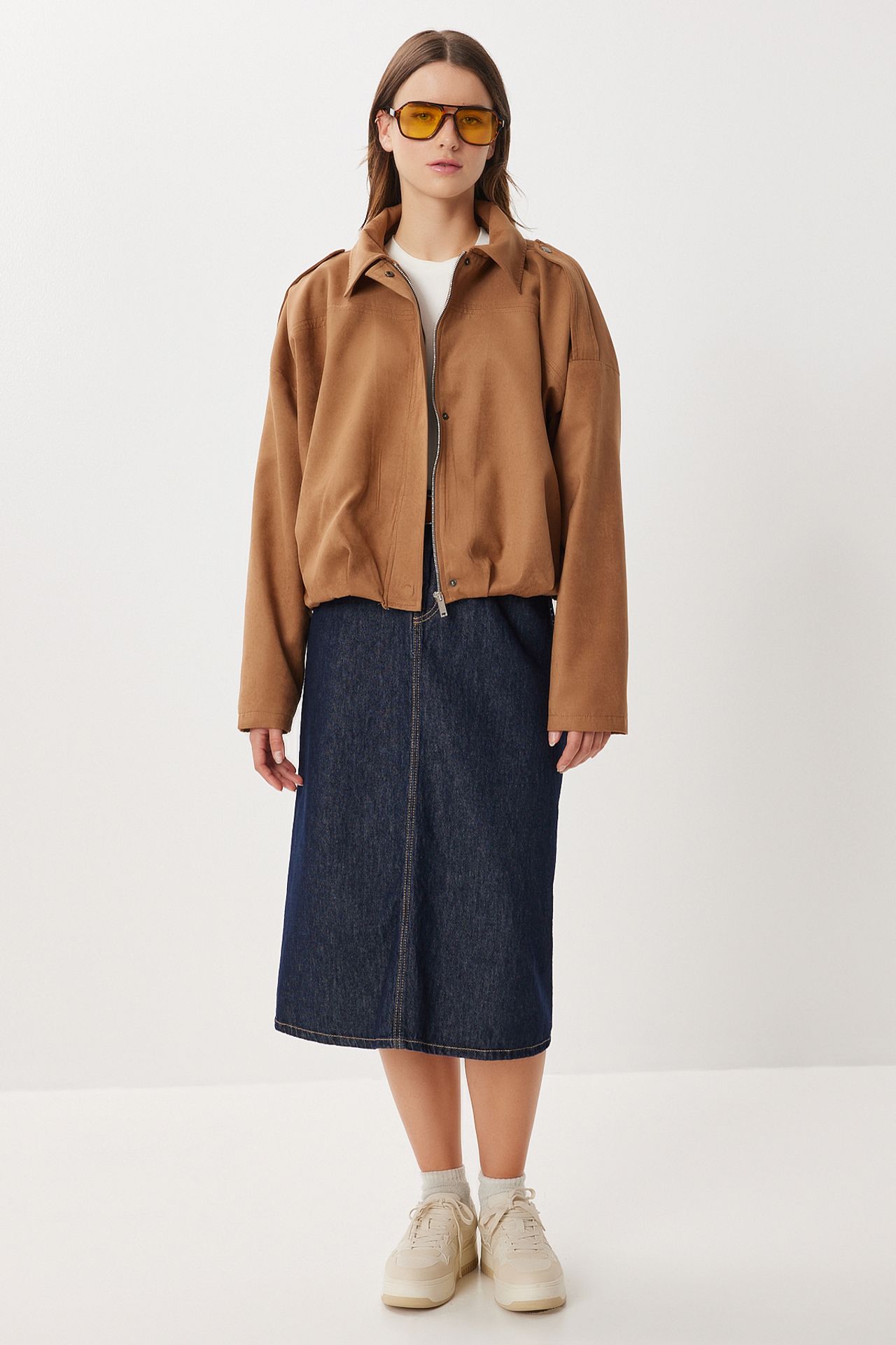 HiCCUP - Camel Brown Istanbul Suede Bomber Jacket With Zipper Closure Women