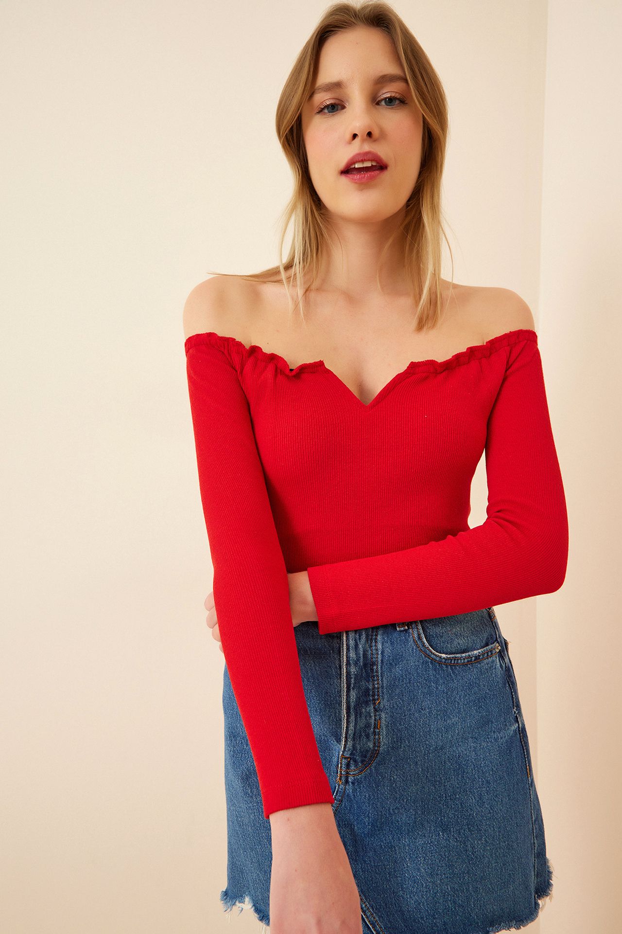 HiCCUP - Red Istanbul Textured Ruffle Heart Collar Blouse Women