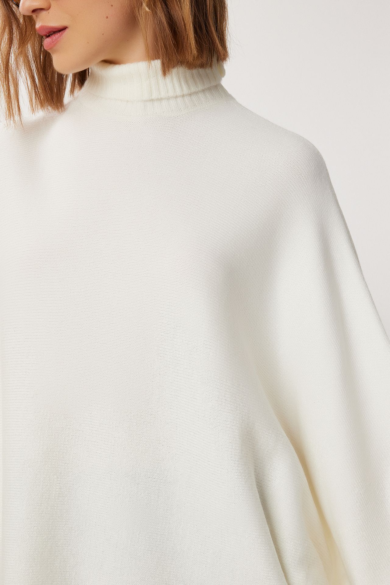 HiCCUP - Stone Natural Istanbul Batwing Sleeve Turtleneck Sweater Women