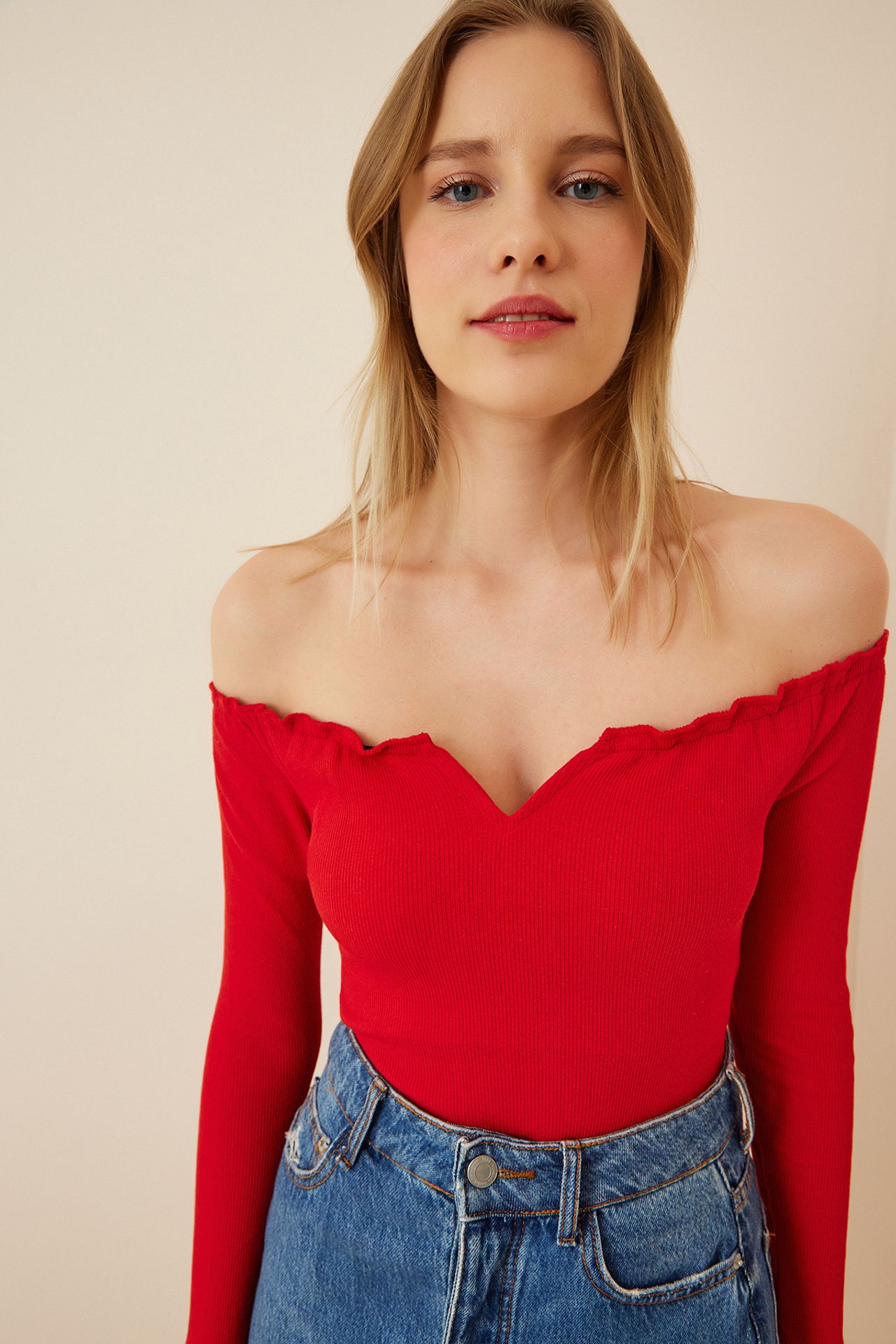 HiCCUP - Red Istanbul Textured Ruffle Heart Collar Blouse Women