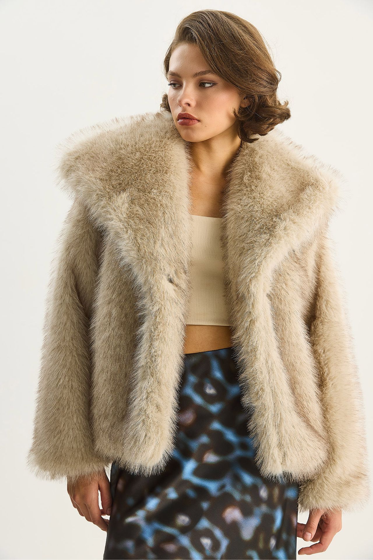 HiCCUP - Natural Lucci Oversize Faux Fur Jacket Women