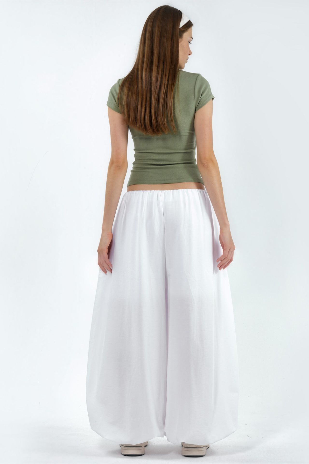 HiCCUP - White Busem Elastic Waist Balloon Pants Women